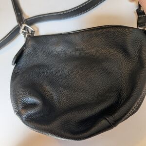 Roots | Bags | Roots Black Leather Crossbody Bag In Vguc | Poshmark